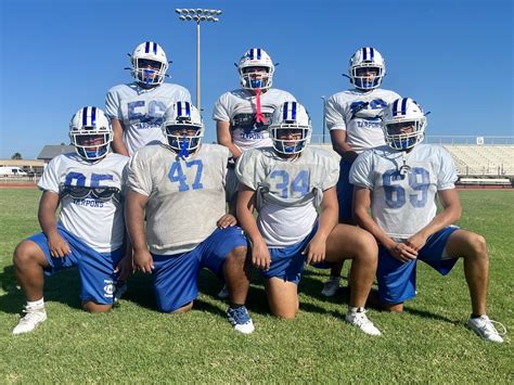 Sub 5a Notebook Tarpons Excelling In The Trenches Santa Rosasja Look