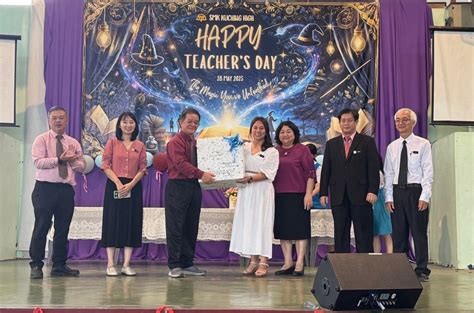 Kuching High School Added A New Photo Kuching High School