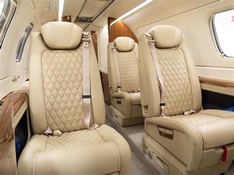 飞鸿300300e 我们的租赁机队 Tag Aviation
