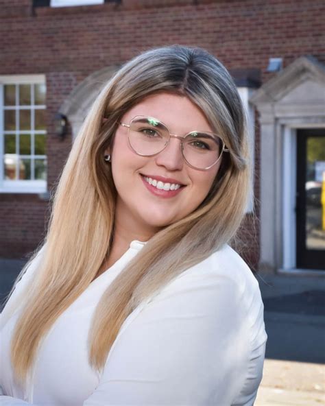 Danielle Searss Instagram Twitter And Facebook On Idcrawl