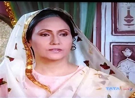 Roundabout Playing The Role Of Women In The Life Of Maharaja Ranjit