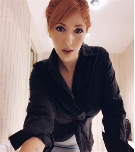 Roja Lauren Phillips Shows Her Pink On The Cover Of ‘ginger Patch 5 Rising Star Pr