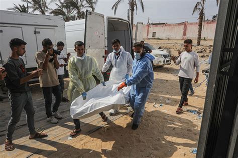 Bodies Of 15 Palestinians Arrive At Gaza Hospital From Israel