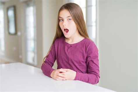 24 000 Girl Uvula Pictures