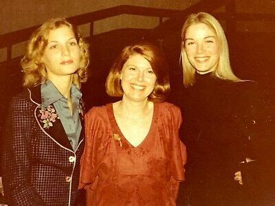 Ath Found Photo Photograph 1977 Beautiful Blond Girls Happy Smiling