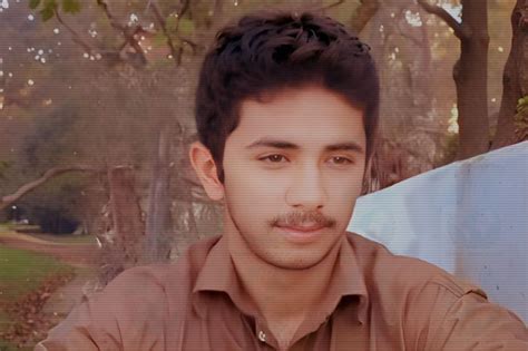 Human Rights In Iran On Linkedin ادهم نارویی پس از انجام امور درمانی به زندان بازگردانده شد