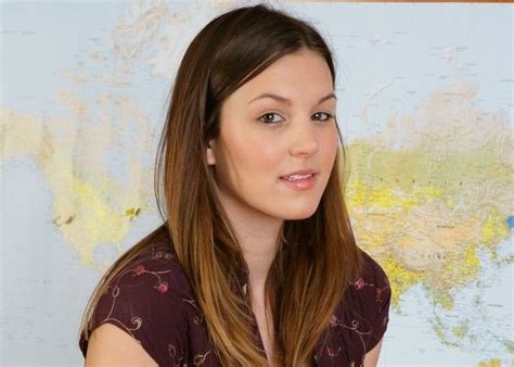 Kate Booth Biographywiki Age Height Career Photos And More