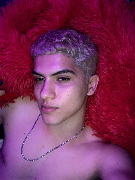 Brat Webcam Model Profile Xhamsterlive