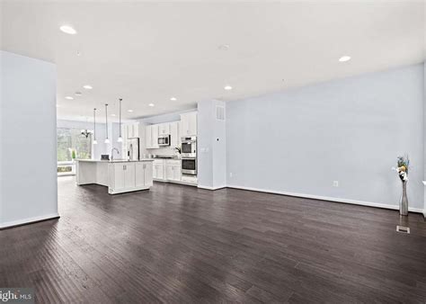 518 Harborview Dr Oxon Hill Md 20745 Redfin