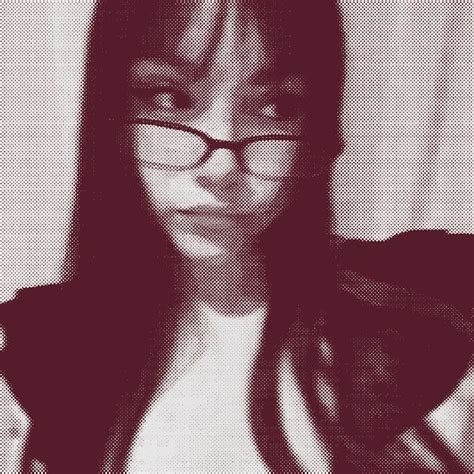 Andrea Bravo Youtube