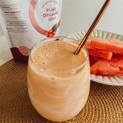 Refreshing Smoothie With Goji Berries Raw Nutritional