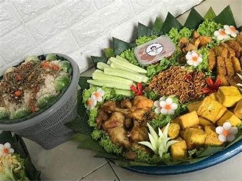 Nasi Liwet Tumpeng Mami Ipeh Kebon Jeruk Gofood