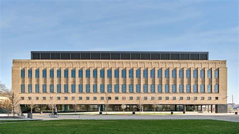 Gensler And Civilian Transform Detroit Post Office Into Technology Centre