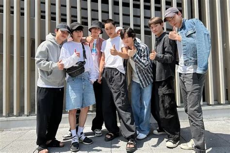 Exo Sends Off Kai As He Enlists In The Military Soompi