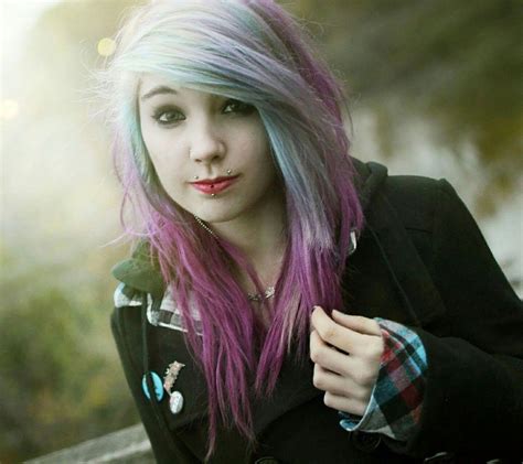 Emo Girl Wallpapers Top Free Emo Girl Backgrounds Wallpaperaccess