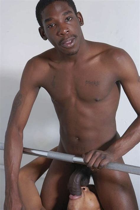 Three Smooth Afro Dudes Experience Sucking And Fucking In A Gym Porn