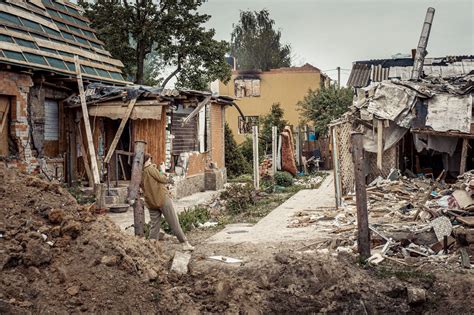 “Від дому нічого не лишилось” за півтора місяці бойових дій у селі на