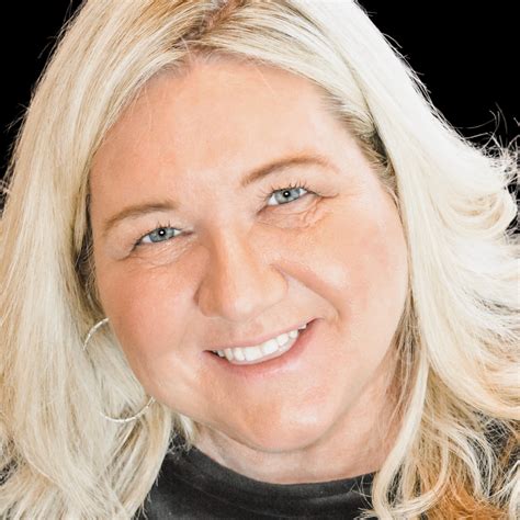 Stephanie Worrell Medium