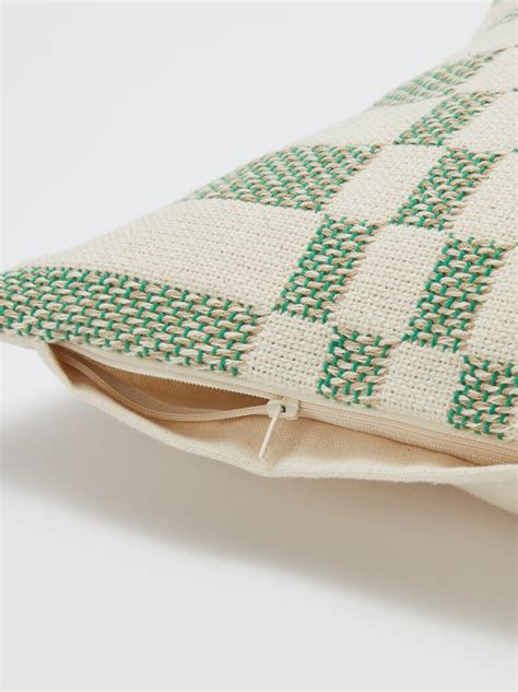 Housse De Coussin Brodée Kiabi Home Vert Maison 660€ Kiabi