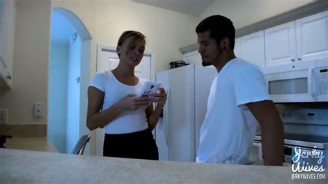 Pristine Edge Making Money With Mom Eporner