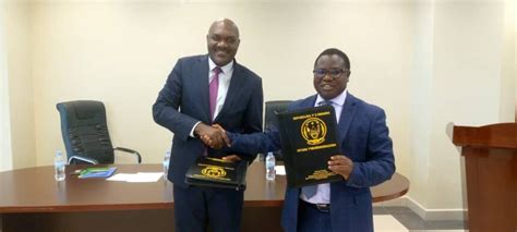 Habitegeko Yatanze Ibitabo Byintara Yiburengerazuba Umuseke