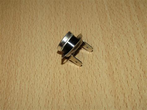 Varnostni Termostat Tip T111 70 °c Ventilatorji Pečic Daewoo