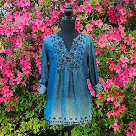 🦋 Embroidered Denim Tunic Top Size S Fit True Depop