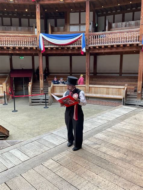 Alison Halstead Actor Voiceover • Acrobat • Website