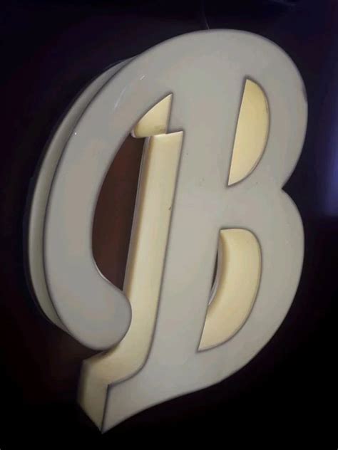 White B Shape Led Acrylic Letter For Promotional At Best Price In Lucknow