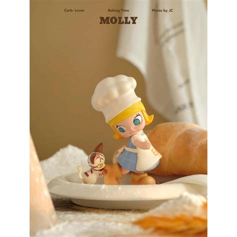 Popmart Molly Carb Lover People Who Love Bread Series Art Toy Shopee