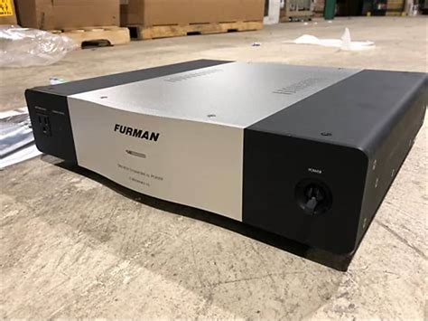 Furman It Reference 15i 11 Outlet Discrete Symmetrical Open Reverb