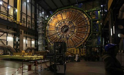 Cern Experiment Reveals “spooky Action At A Distance” Persists Between