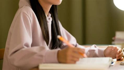 【中学受験】子どもを「私立中学」に通わせたら、いくらかかるのか？卒業までの学費を徹底解説｜資産形成ゴールドオンライン