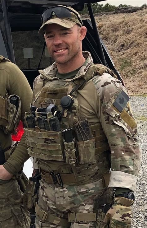 Canadian Special Forces Uniform