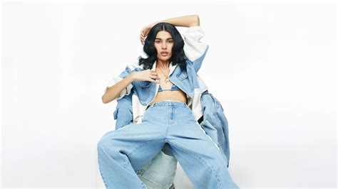 Girl Wearing Denim Wallpaperhd Girls Wallpapers4k Wallpapersimages