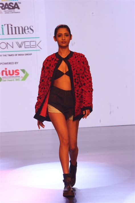 Suhani Gupta On Linkedin Fashiondebut Delhitimesfashionweek