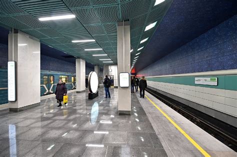 Станция метро «Беломорская»