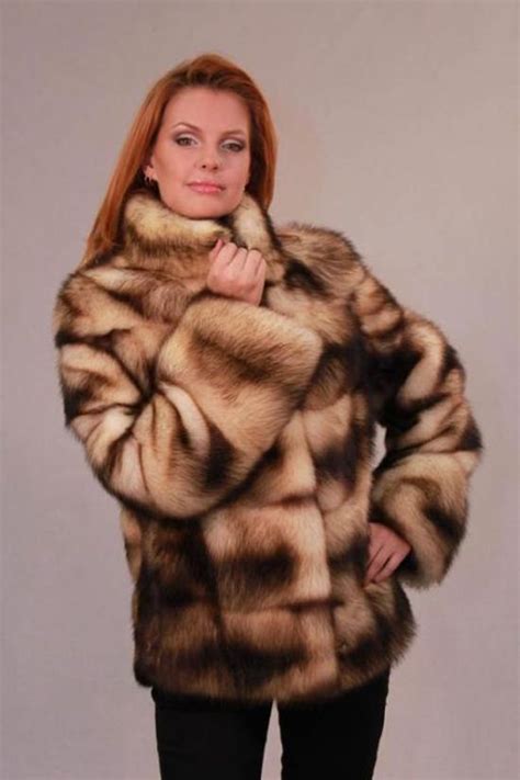 Выбираем шубу из хорька | Fur fashion, Fabulous furs, Fox fur coat