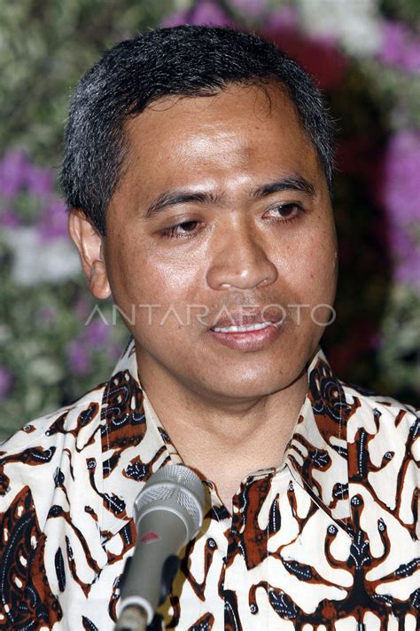 Calon Wamenpan Antara Foto