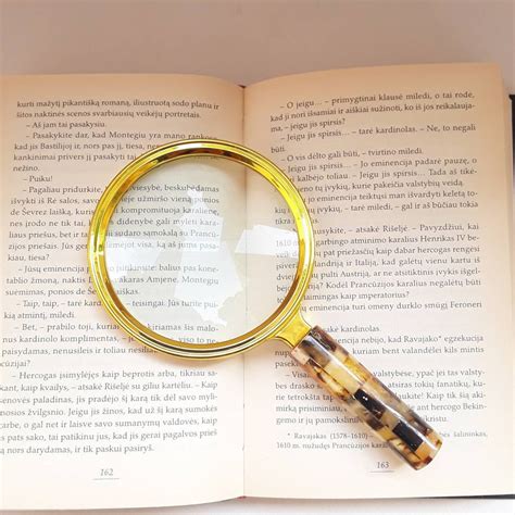 Magnifying Glass For Reading With Amber Decorative Handheld Loupe