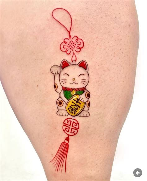 Pin By Ume On Pines Creados Por Ti Lucky Cat Tattoo Lucky Cat Maneki Neko