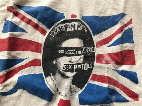 Sex Pistols God Save The Queen Tee Uk Flag Graphic Wh… Gem