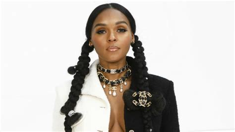 Janelle Monáe Was Triggered While Filming Antebellum Plantation Scenes Iheart