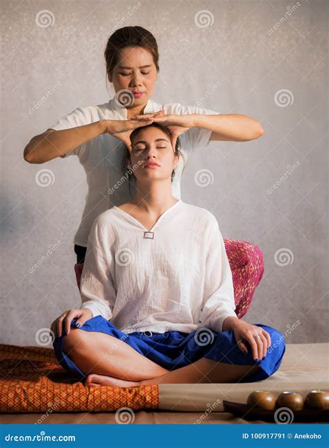 Thai Original Head Massage Stock Image Image Of Lake 100917791