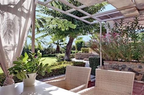 Oikies Houses Accommodation On Lesvos Real Lesvos