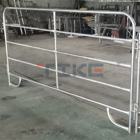 12ft Horse Corral Livestock Panels Round Pipe Horse Corral Fencing