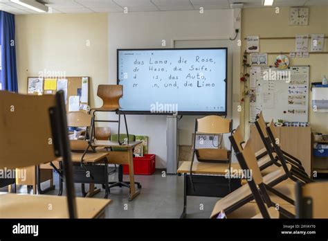 Classroom Of A Fourth Grade After School The Building Is Older But In Good Condition Modern