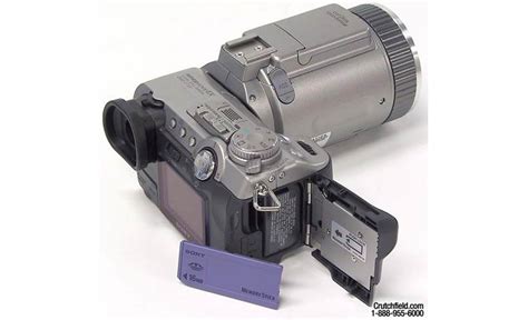 Sony DSC-F707 5.2-megapixel Cyber-shot® digital camera with Memory ...