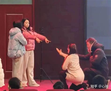 萨提亚家庭治疗模式（五）——家庭系统排列（家庭雕塑） 知乎