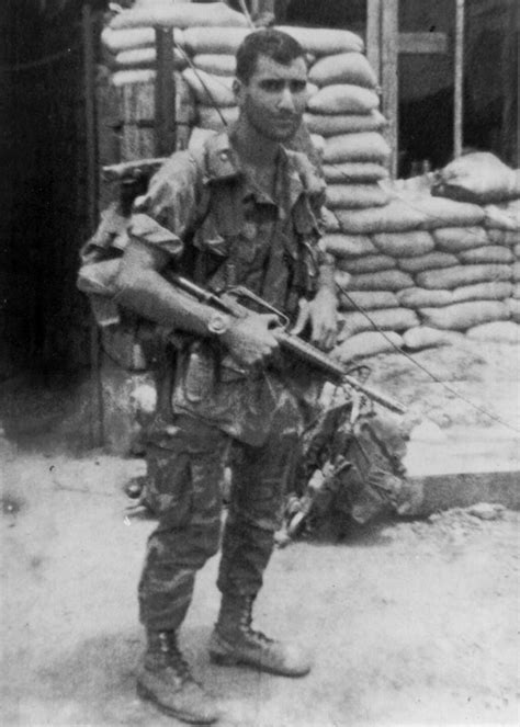 Sgt Robert Ankony Lz Betty Vietnam History Vietnam War Photos North
